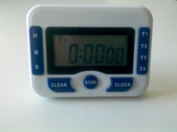 TIMER 4 CANAIS DE CONTAGENS DECRESCENTE E CRESCENTE COM RELÓGIO E ...